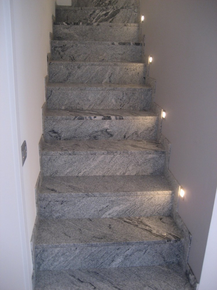 Granitne Stopnice: Zunanje ali Notranje Granitne Stopnice po meri ...